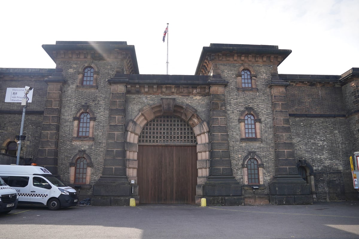 Prisoner in 'too hot' wing at HMP Wandsworth died of heat-related ...