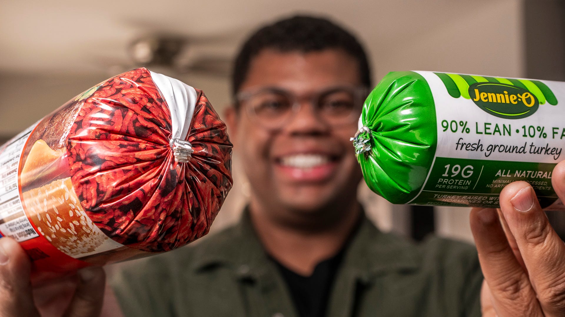 The trick to opening tube meat without a mess: Video tutorial