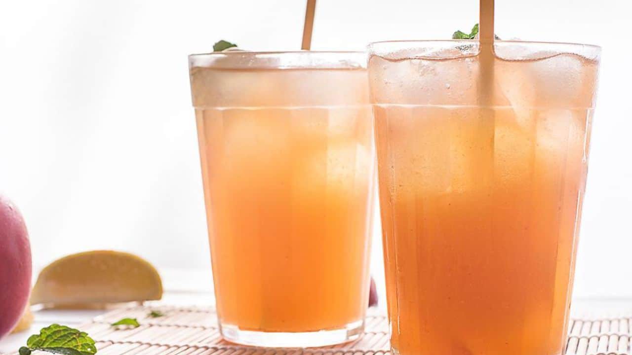 Stay Chill with These 9 Irresistibly Refreshing Drinks