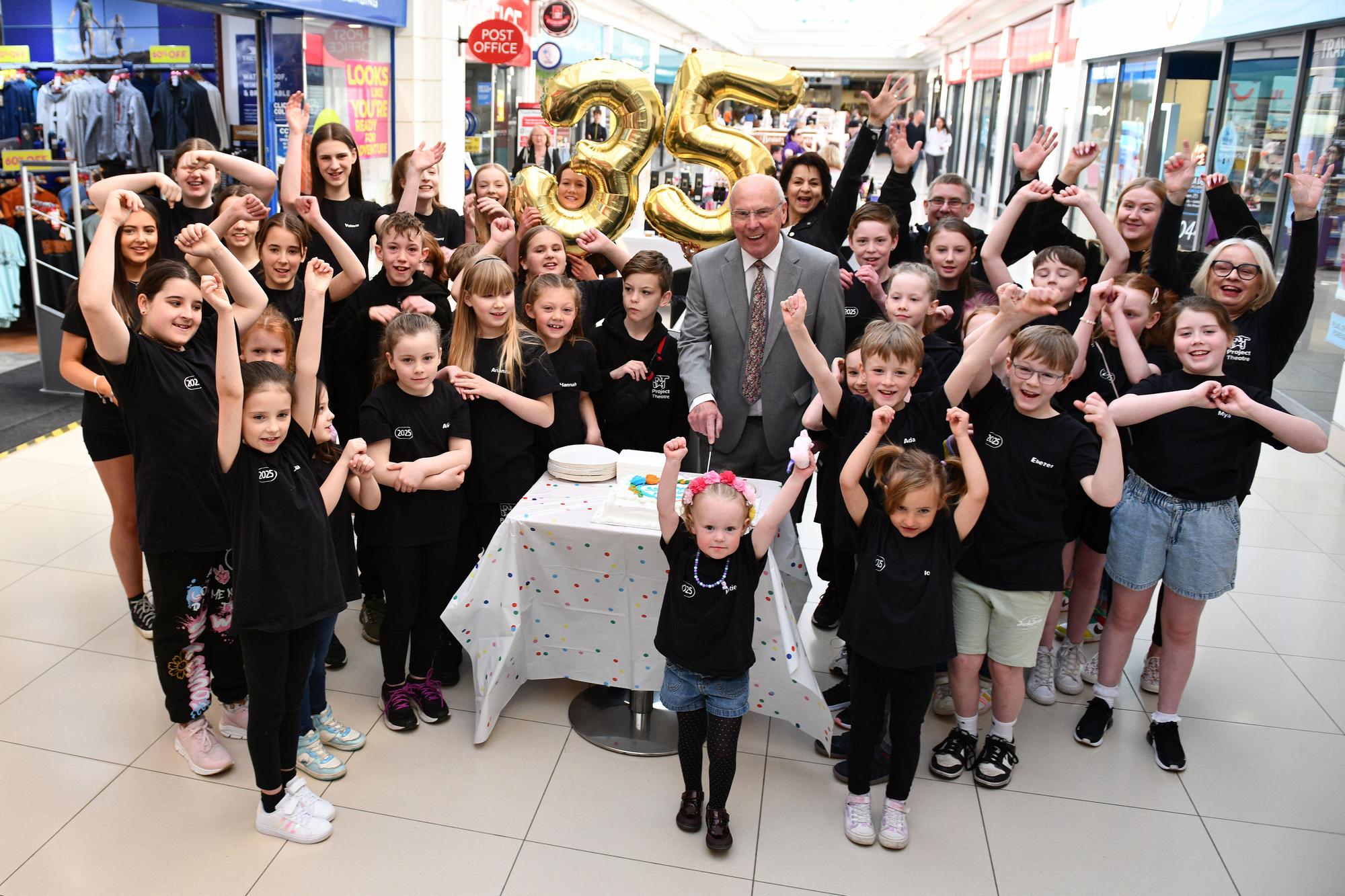 22 pictures of 35th birthday celebrations at Falkirk's Howgate Centre