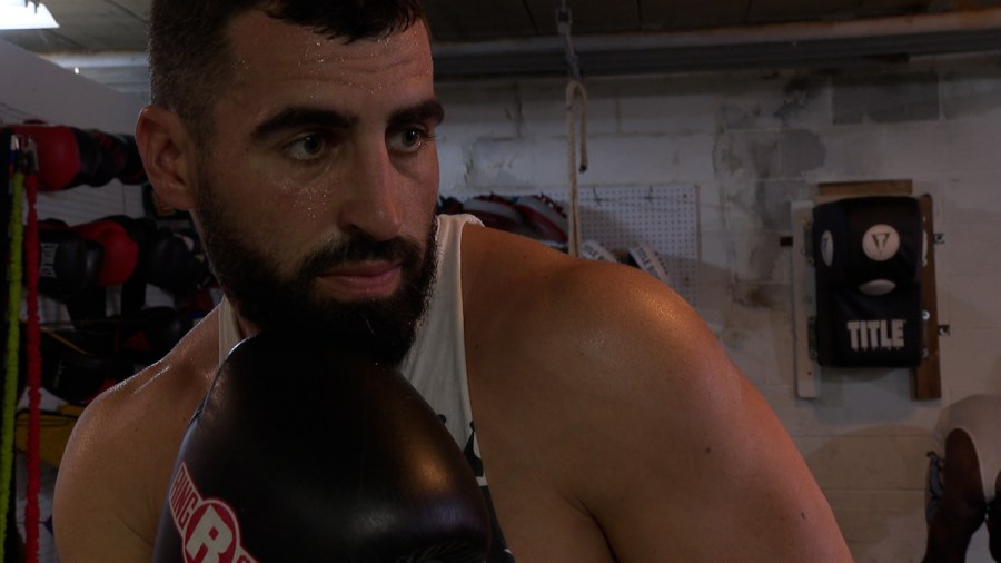 Valley boxer prepares for final professional fight