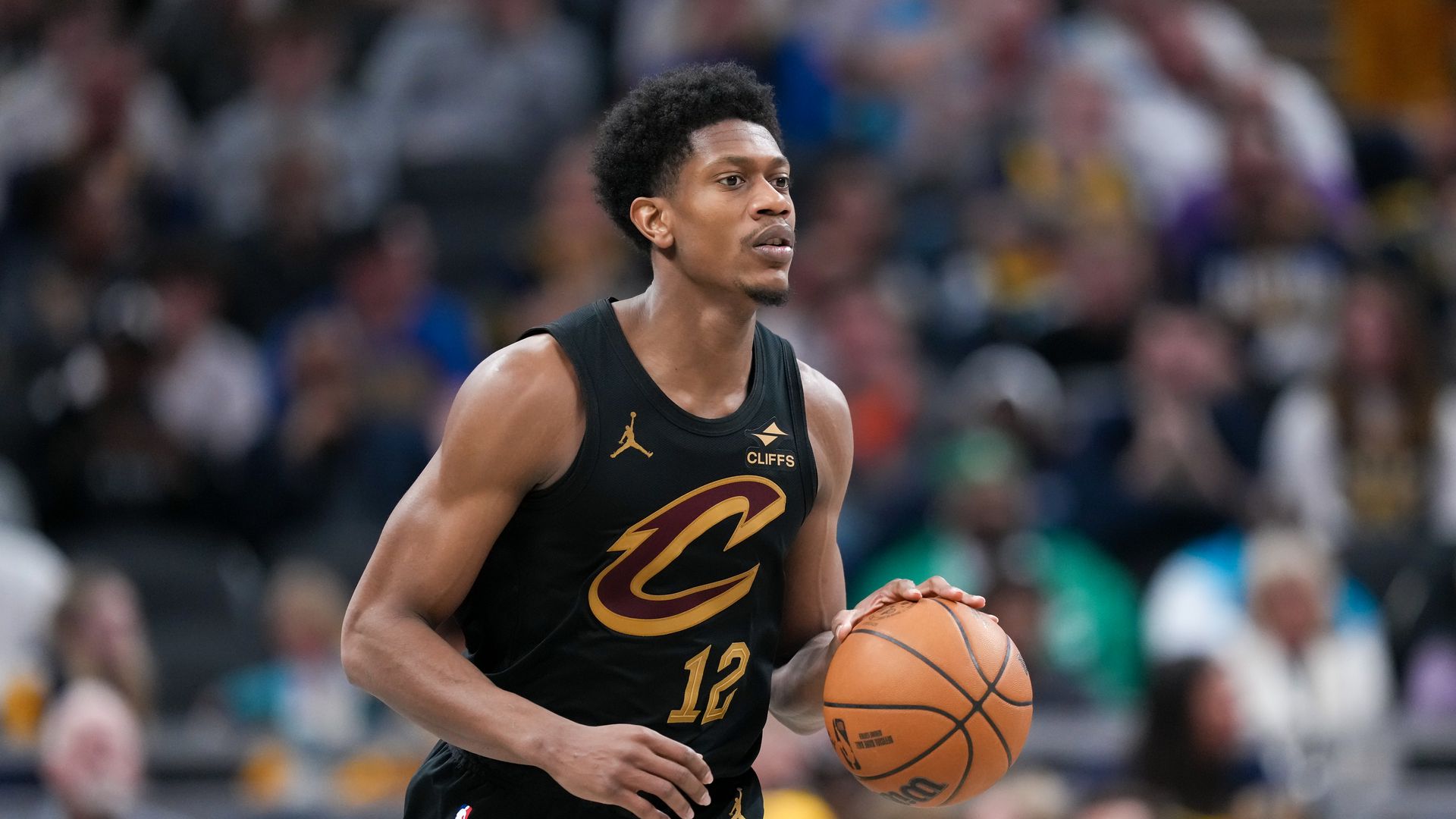 The Cavs need De’Andre Hunter to get a rebound