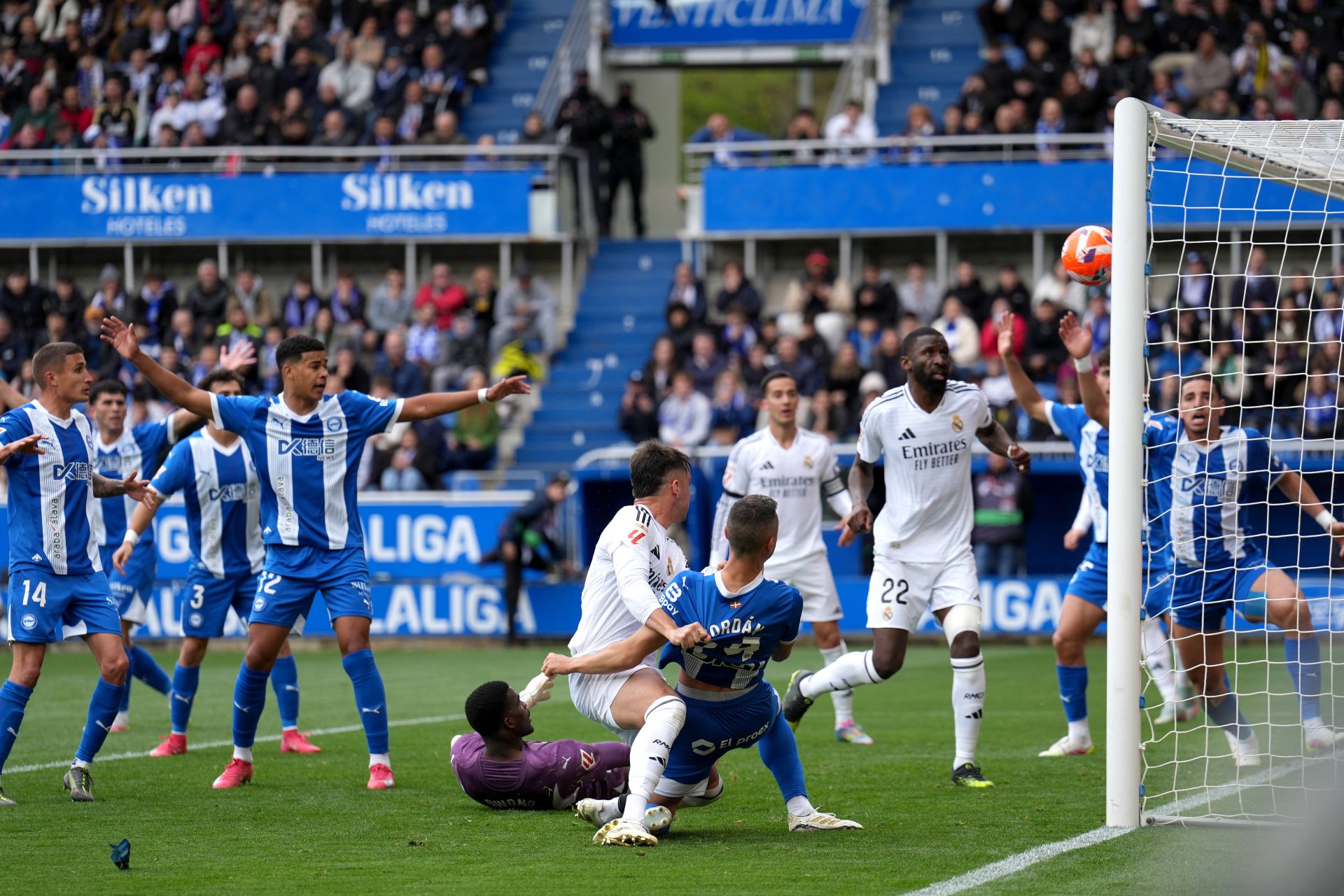 Descubre qué pasó con Jason Earles, el inolvidable Jackson en 'Hannah ...