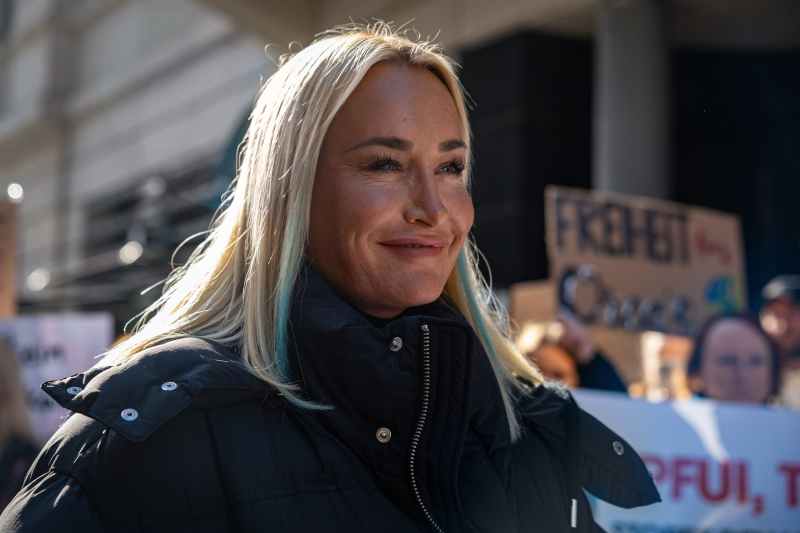 Sarah Connor schießt gegen Hater: "Warum muss ich da immer drüber stehen?"