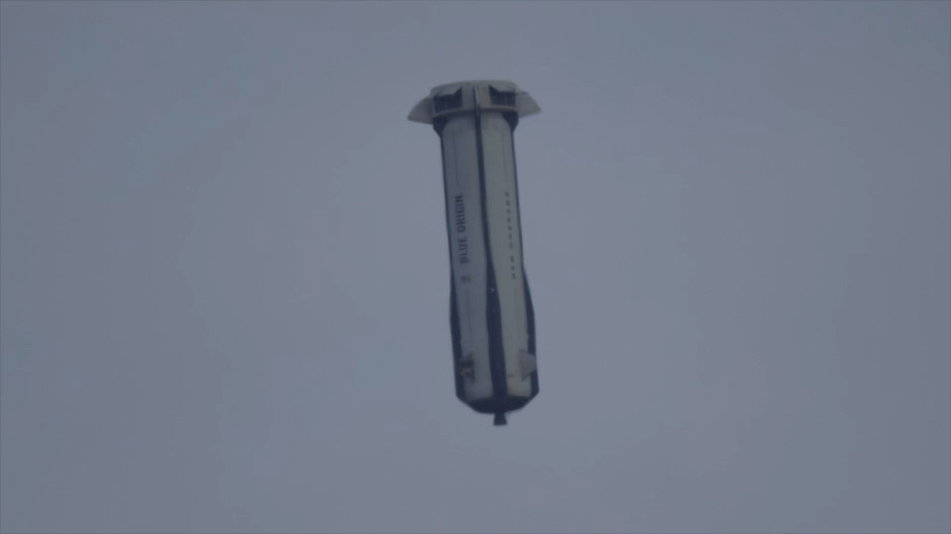 RAW VIDEO: Katy Perry Comes Back To Earth After Singing On Space Trip 2/3