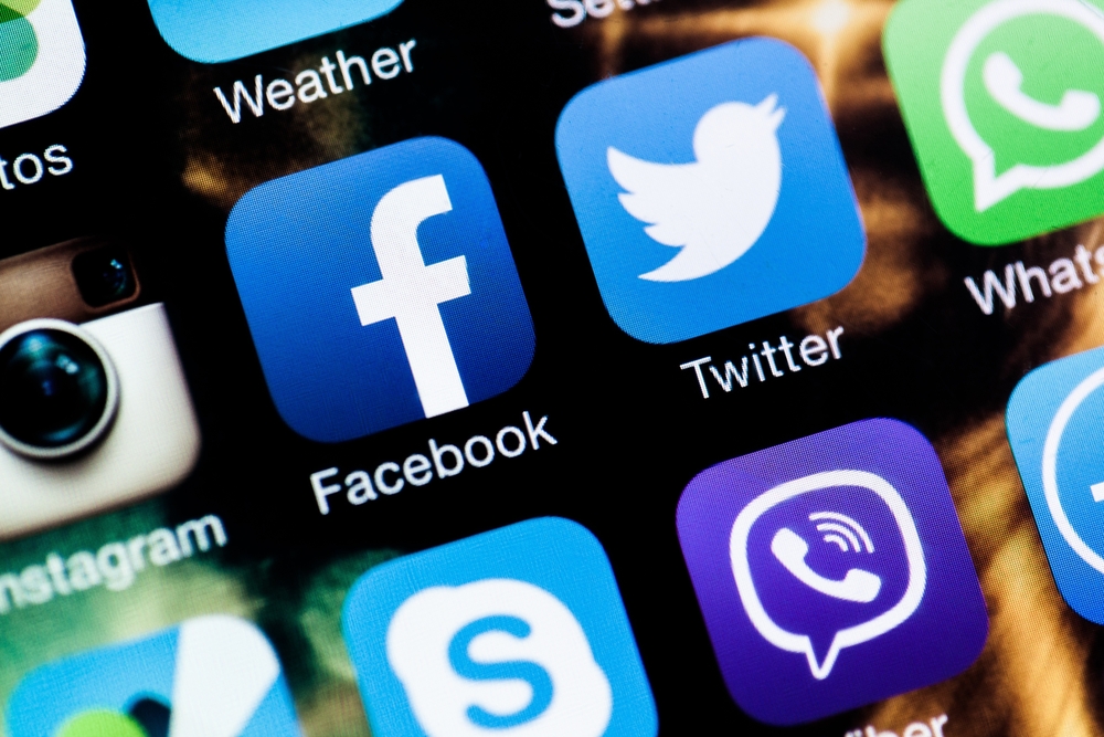 Taxe Numérique L Ue Prête à Frapper Les Gafam En Réponse à Washington