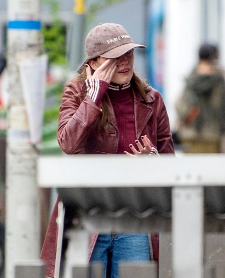 ‘White Lotus’ star Aimee Lou Wood breaks silence on crying in public ...