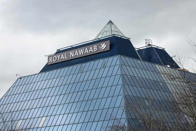 Stockport Pyramid restaurant to welcome first visitors with bookings ...