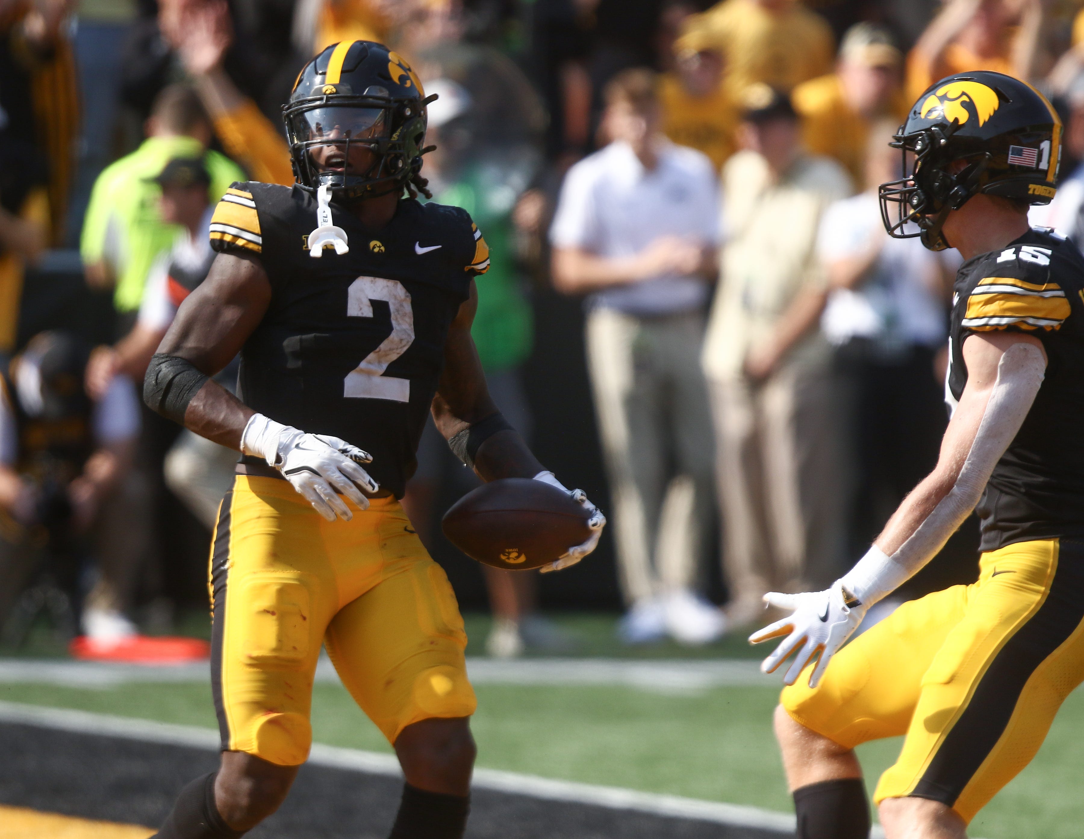 ESPN compares Iowa football RB Kaleb Johnson to former Dallas Cowboys ...