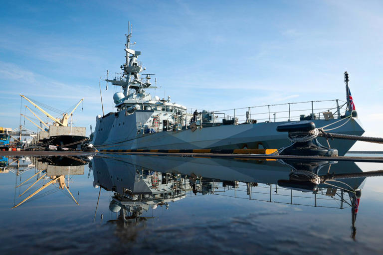 Royal Navy: Planned retirement dates for every UK ship including HMS ...