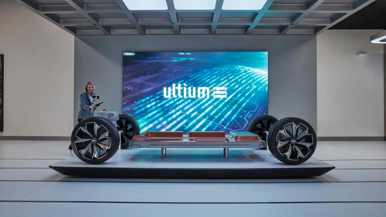 General Motors’ EV Battery Cell Production Overtakes Tesla: Report