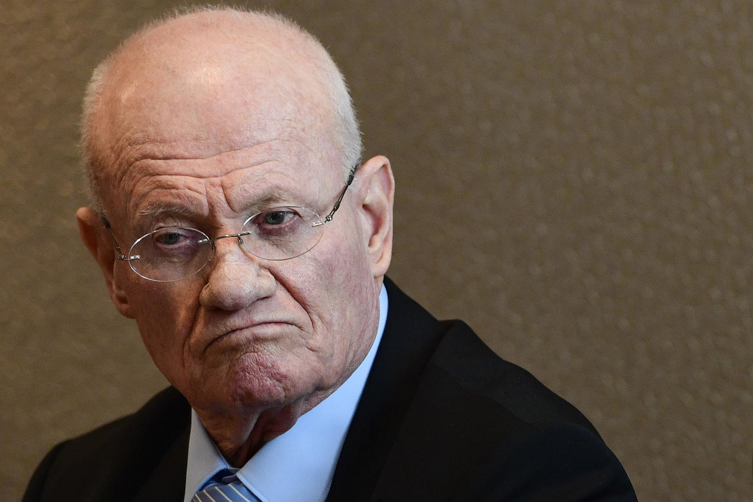 Ex-Israeli military and spy agency leaders say Netanyahu should end ...