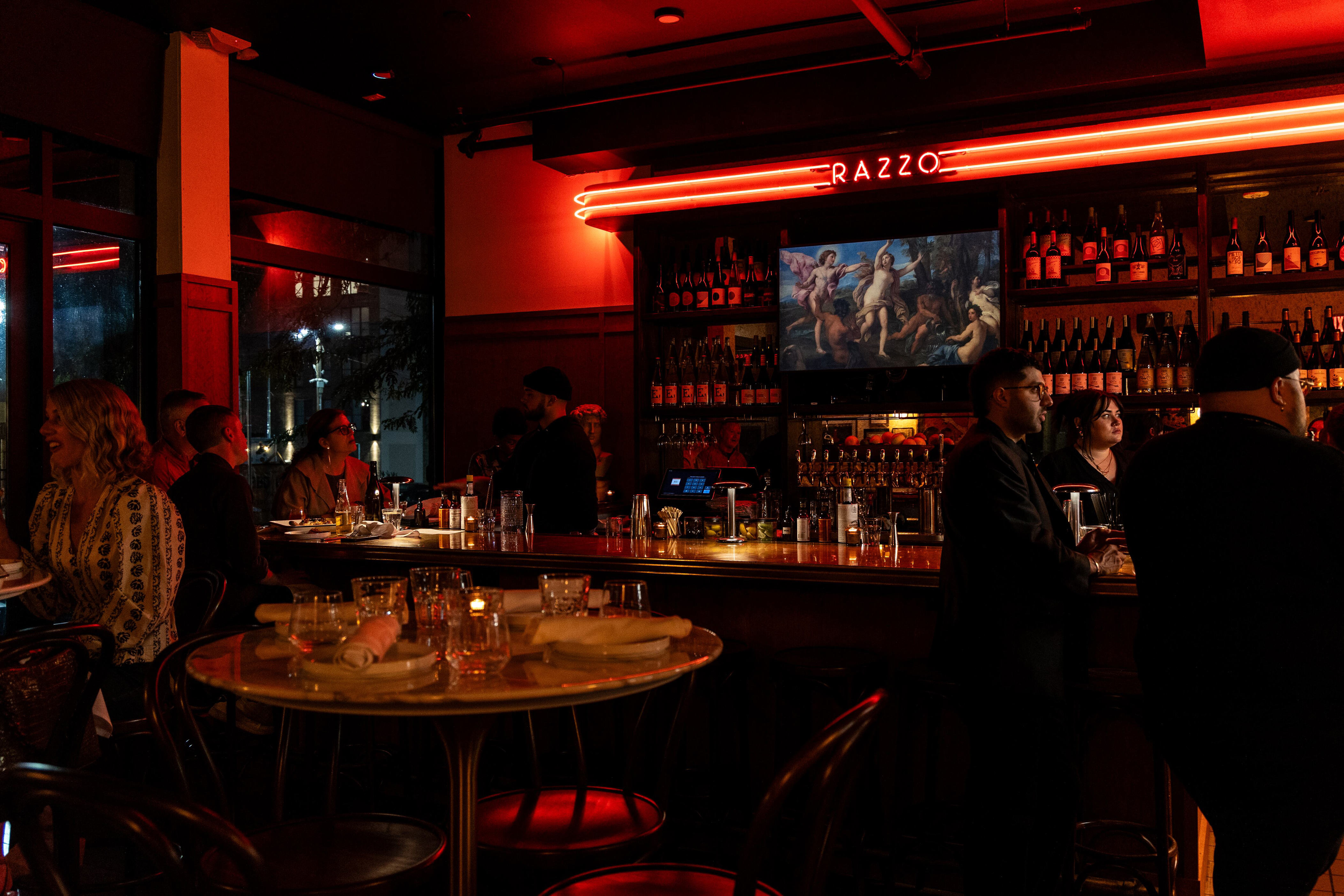 How many restaurants, bars opened & closed in Cincinnati so far in 2025?