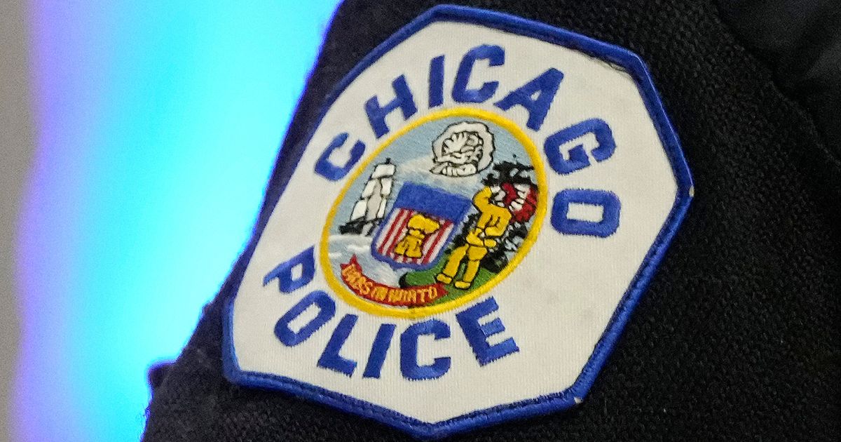Man Interviewing for Chicago Police Officer Job Arrested After ...