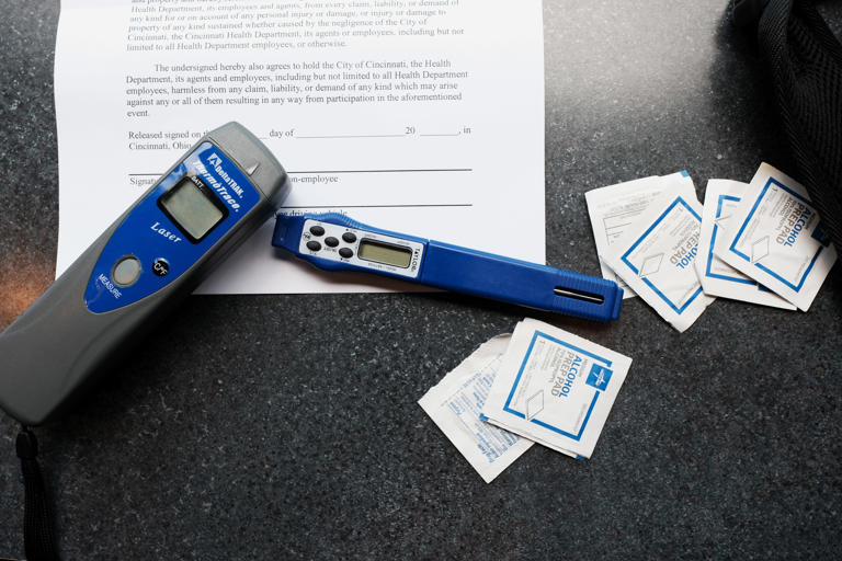 2 businesses cited with health violations in last inspections of the year