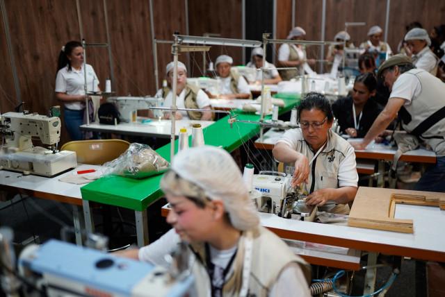 Luego de dos meses de repuntes consecutivos, producción manufacturera ...