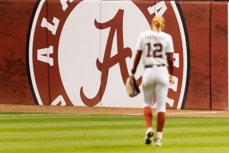 Alabama softball's Audrey Vandagriff named to 2026 preseason All-SEC team