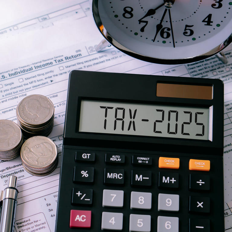 How to request a tax extension from the IRS