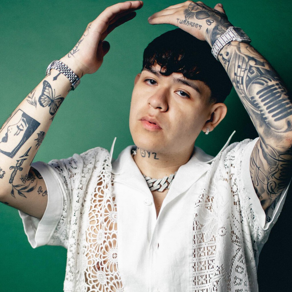 Junior H debutó en Coachella y sorprende a todos al presentarse con un ...