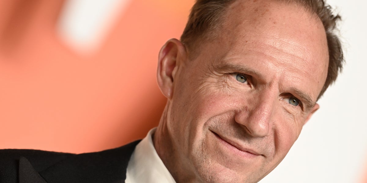 Ralph Fiennes Stuns With ‘Incredible’ Body Transformation At 62