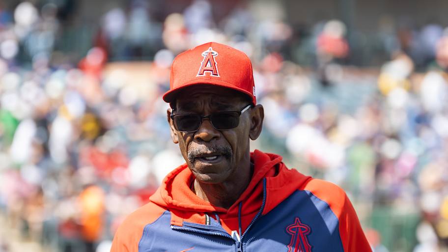 MLB Insider Thinks Angels Manger Ron Washington's Job is in Question