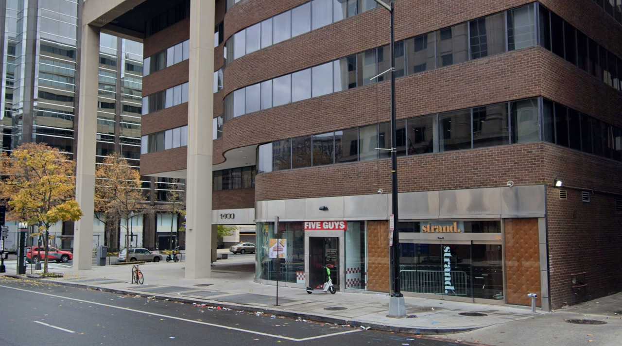 Measles Alert: Infected Person Visited Five Guys In DMV While ...