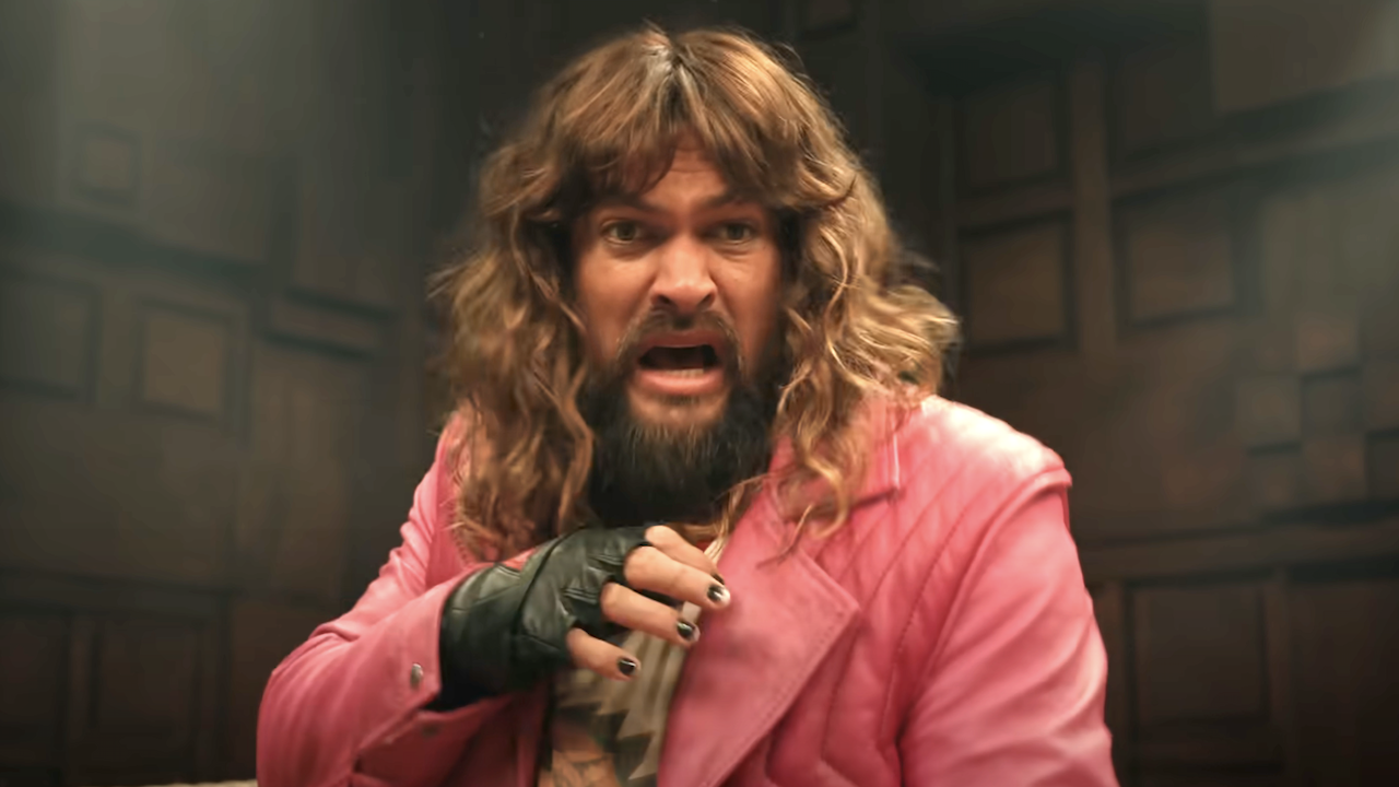 Jason Momoa Has A Message For The Fans After A Minecraft Movie ...