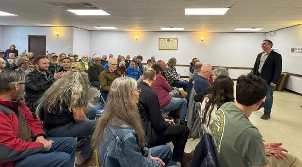 Gendebien talks immigration, farm workers at town hall meeting