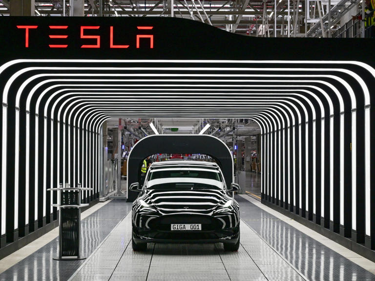 Tesla's struggling stock just saw a dreaded 'death cross' that could ...