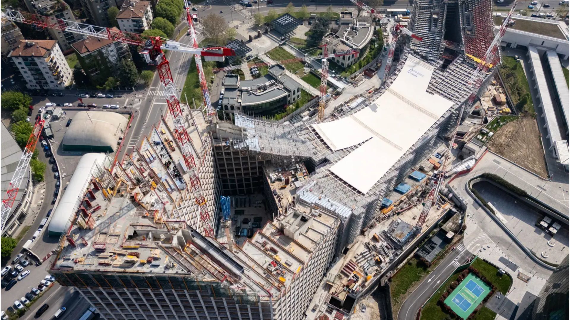 Photos: One of world’s largest rooftop arrays in Italy to host 73,000 ...