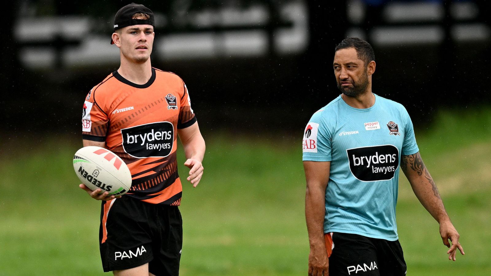 Lachlan Galvin throws major shade at Wests Tigers in first Bulldogs ...