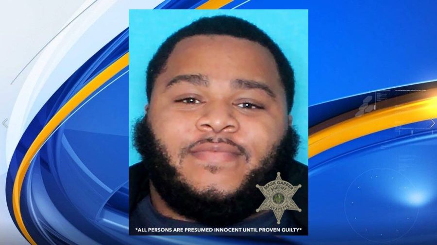 Man arrested for attempted murder in knife fight