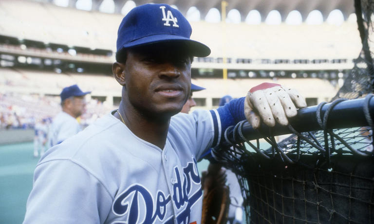 Two-time World Series champion Manny Mota suffers major health scare