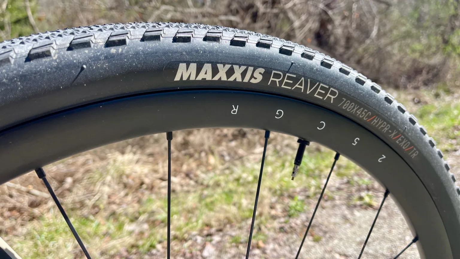 Review: First Rides on Maxxis Reaver 45mm HYPR-X Gravel Tire’s New Rubber