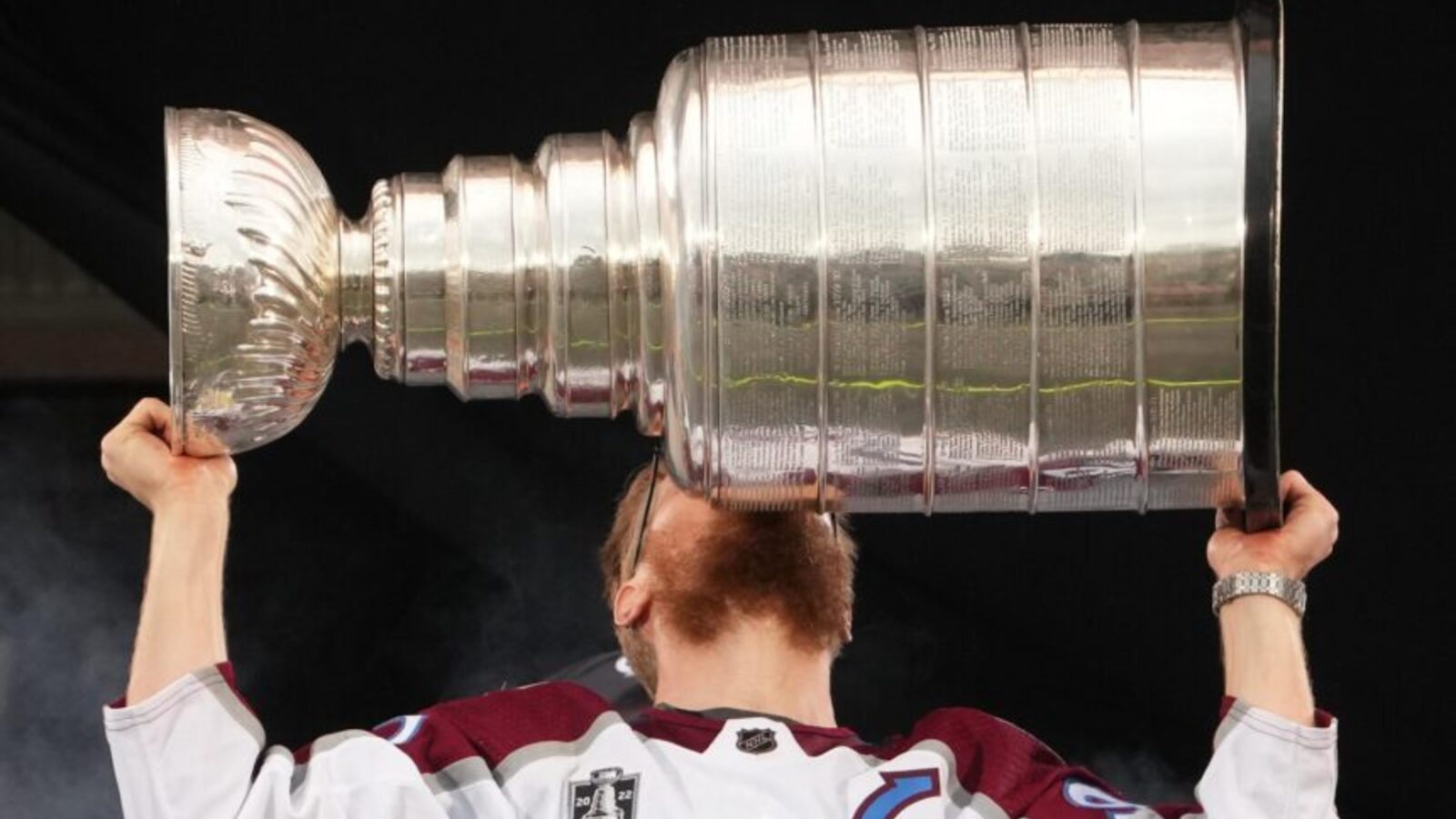 Team Captain Returning to the Colorado Avalanche