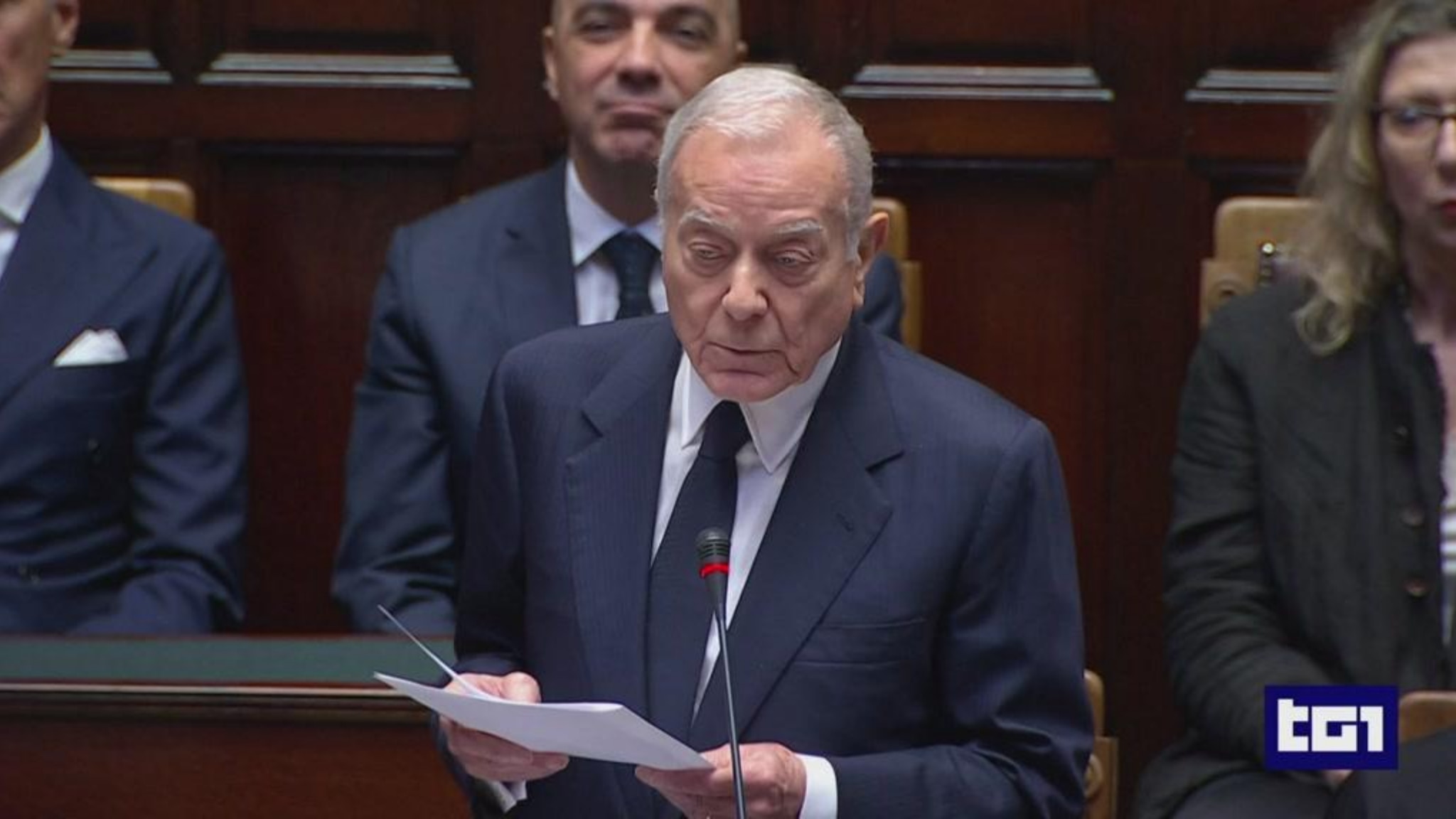 Gianni Letta, i 90 anni dell’“eminenza azzurra”: amico di Berlusconi ma ...