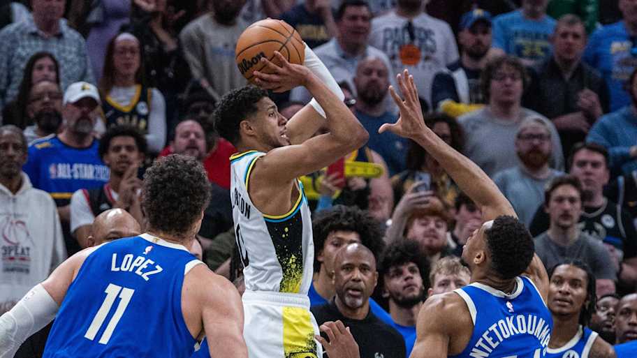 Best Moments From Pacers vs Bucks Rivalry Ahead of Playoff Rematch