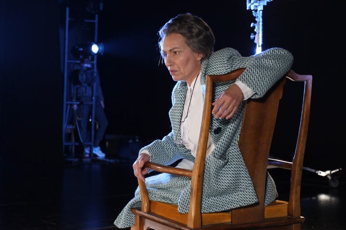 Solange Lackington vuelve a encarnar a Mistral