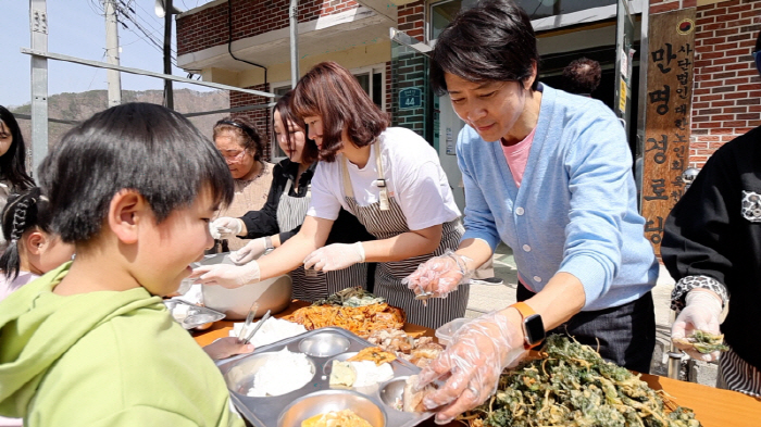 Choi Bulam's Table..Lobster Meal Visits Nutritionist Kim Min-ji (Korean ...