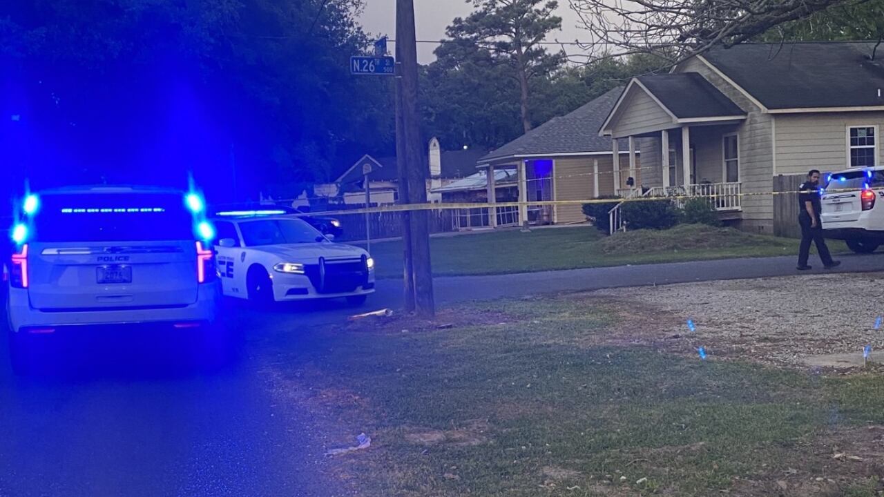Investigation underway after 3-year-old hurt during Baton Rouge shooting