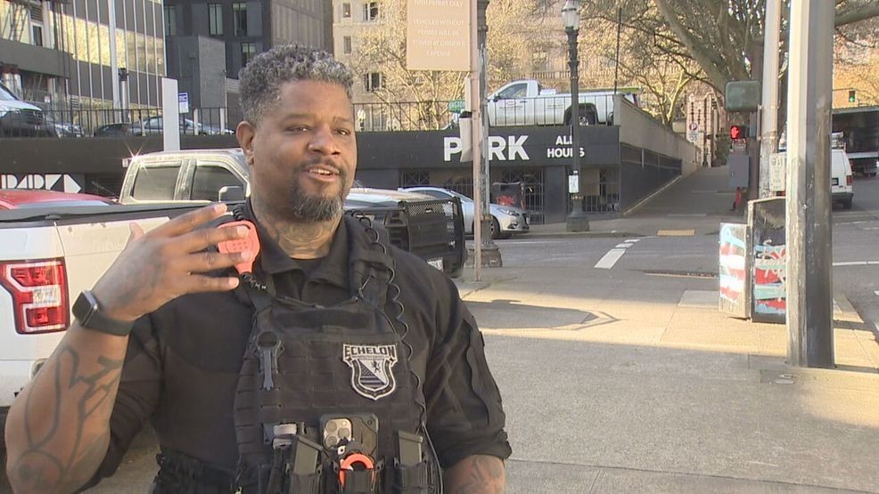 Portland security guard goes viral for compassionate approach to street ...