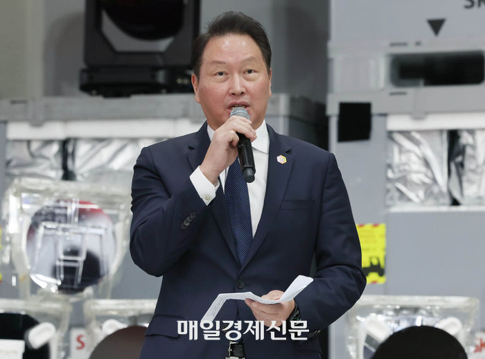 [단독] SK실트론 인수전, 한앤코·MBK·IMM·스틱 4파전