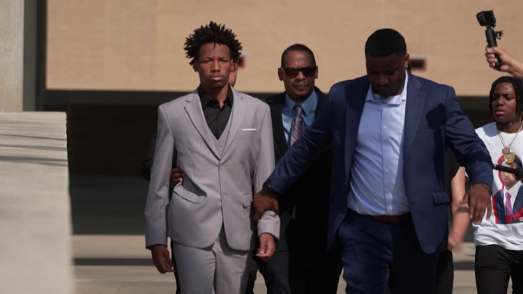 Watch on WFAA+: Karmelo Anthony's parents want to dispute 'wave of ...