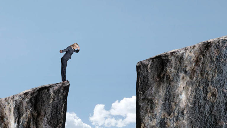 Top 10 at 11: ASX unsure which way to jump as tariff talk dampens US ...