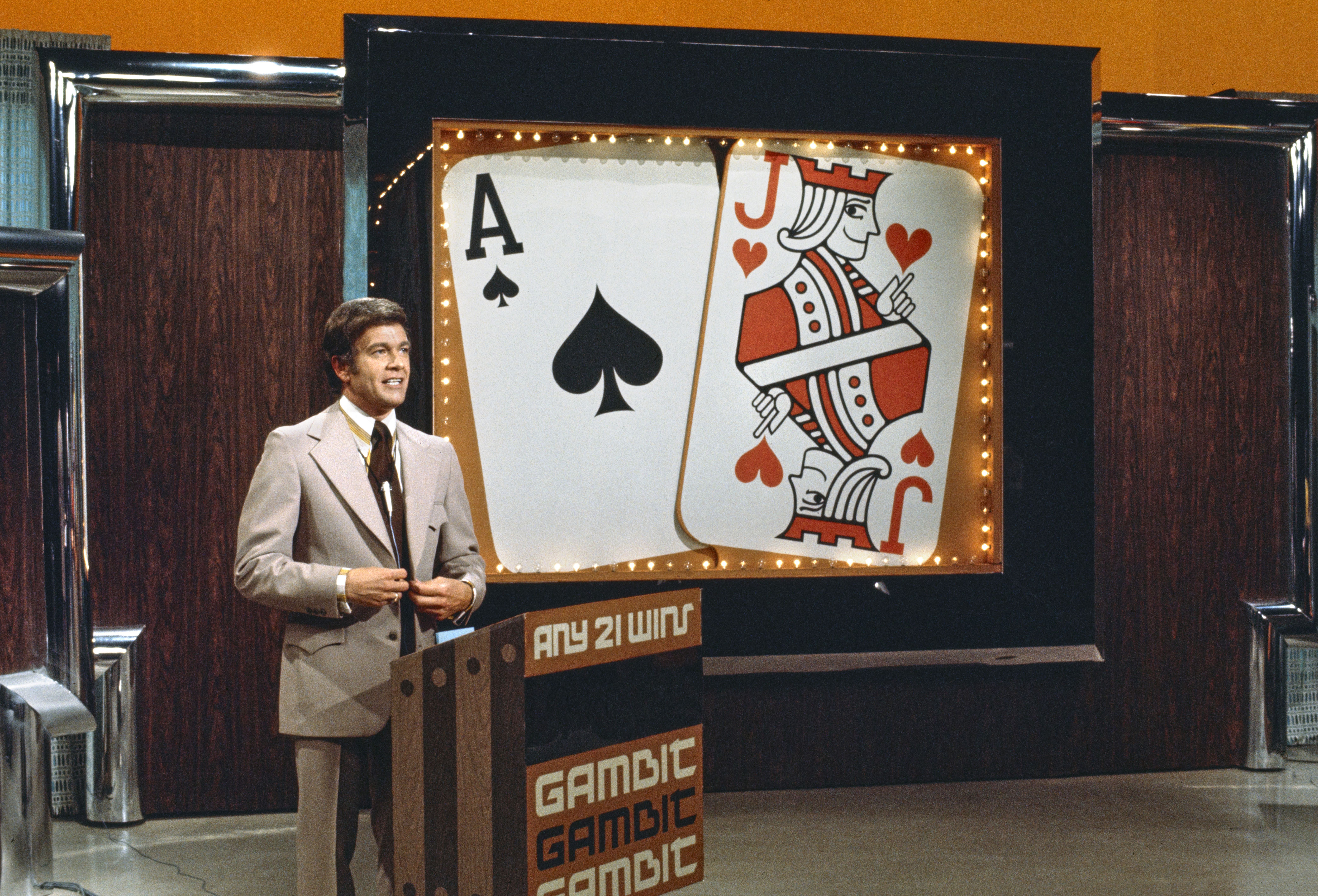 Wink Martindale, prolific game show host, dies at 91