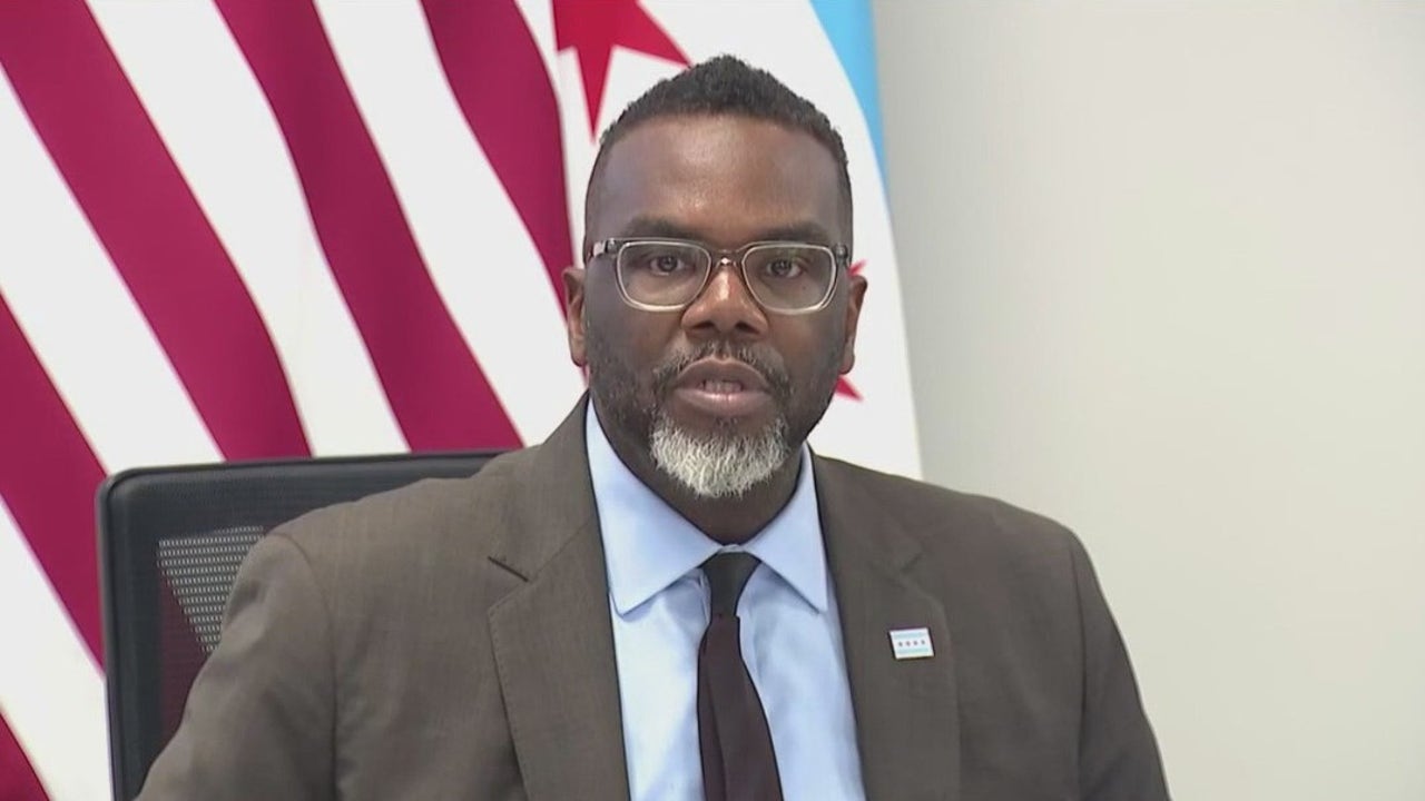 Chicago mayor vetoes teen 'snap' curfew ordinance after City Council ...