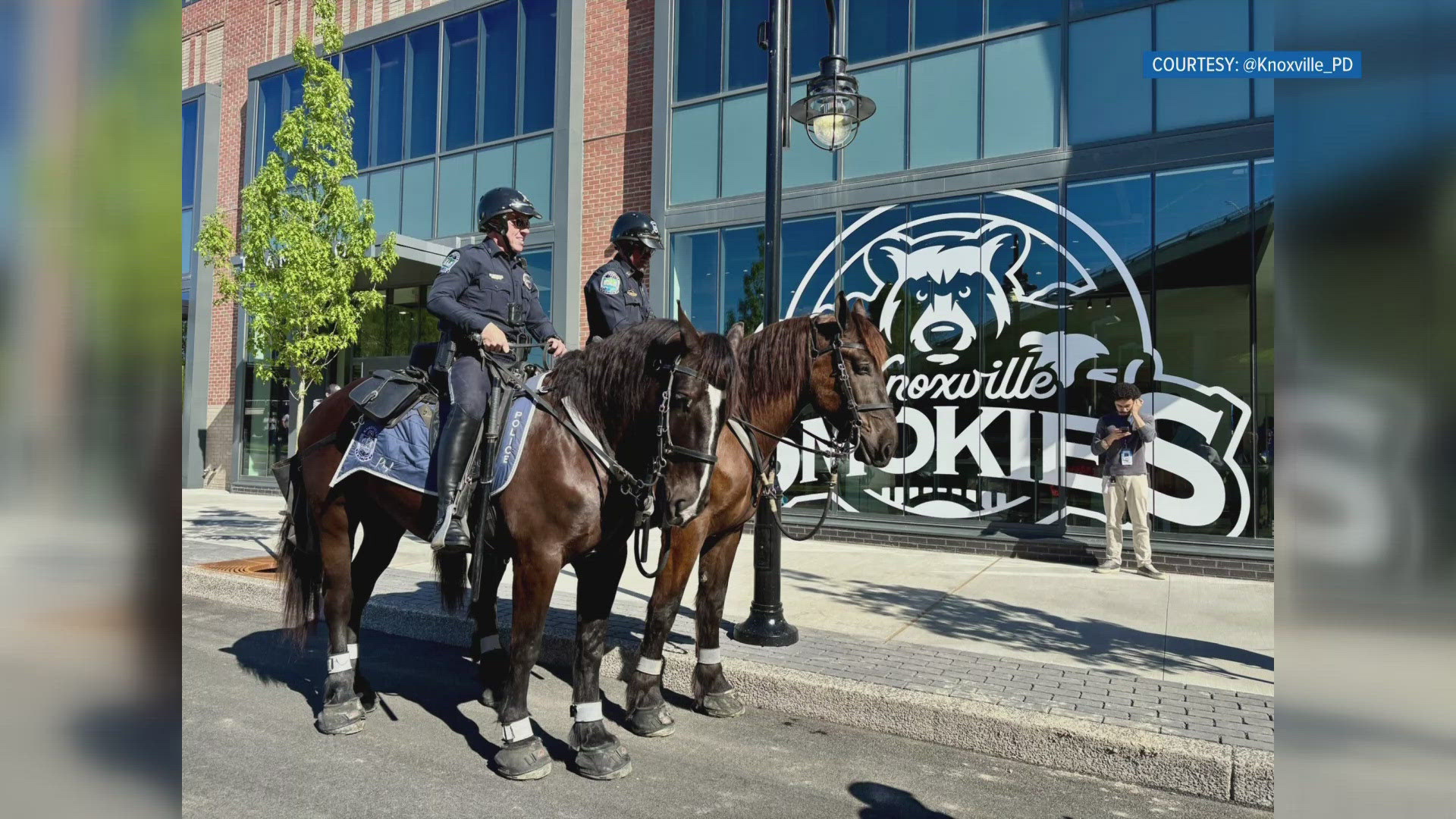 KPD's mounted patrol unit makes first appearance at Smokies home opener