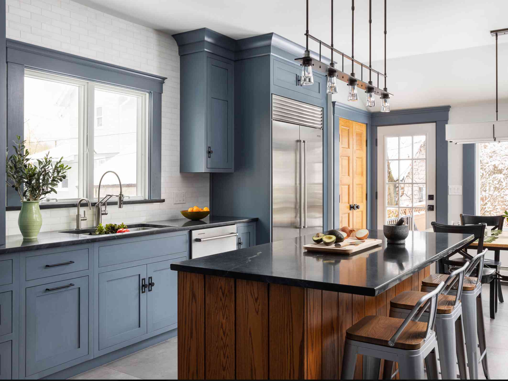 How to Clean Soapstone Countertops to Maintain Their Beauty and Smooth ...