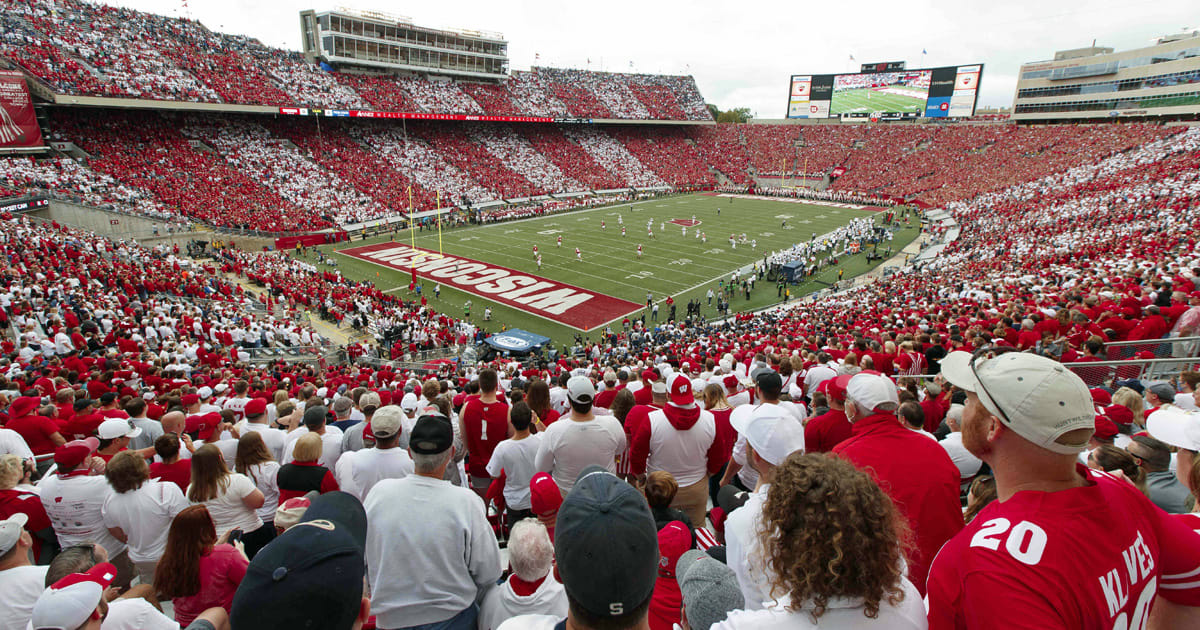 Wisconsin receiver Mark Hamper plans to enter NCAA transfer portal