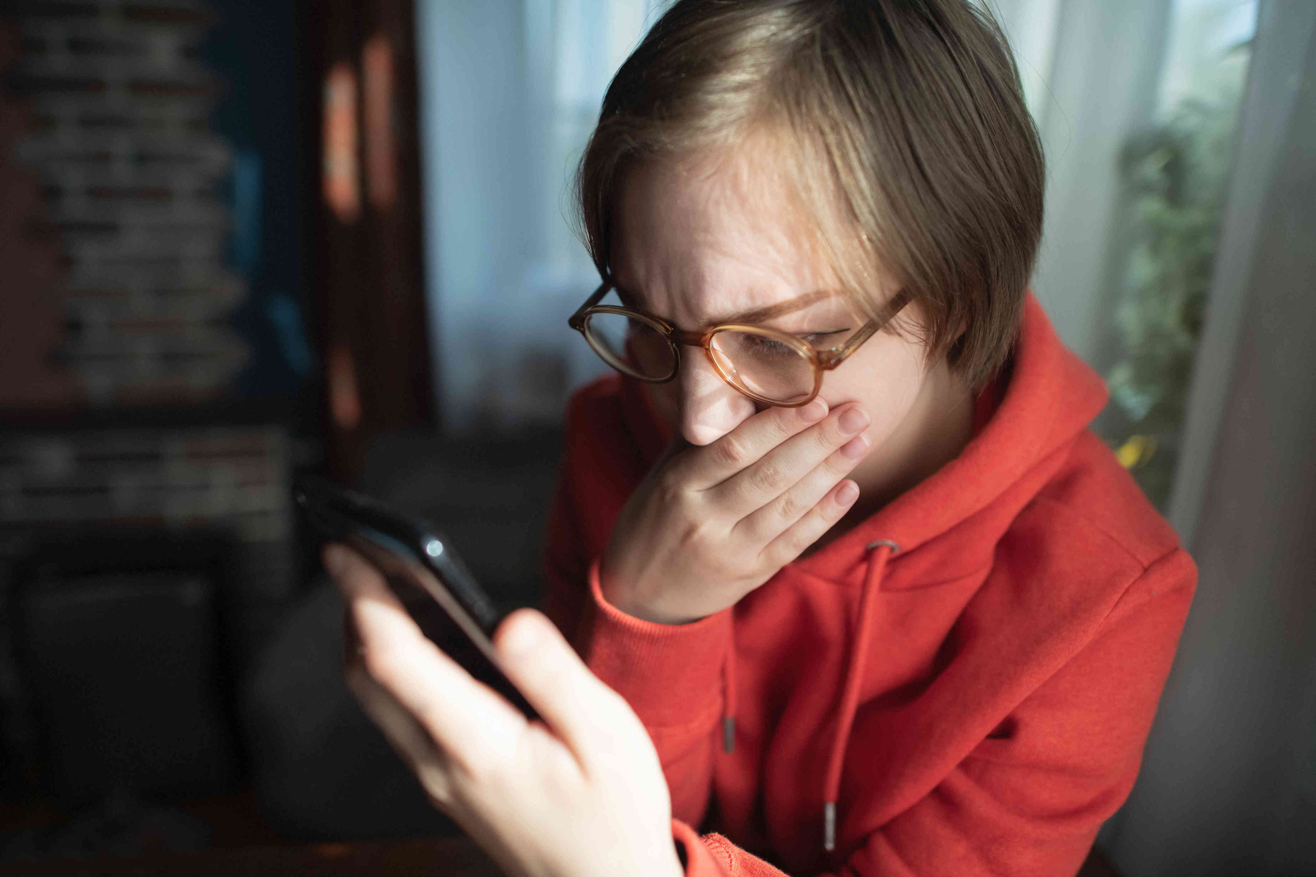 That Wall Street Guru in Your DMs: The Scam Costing People Millions and ...